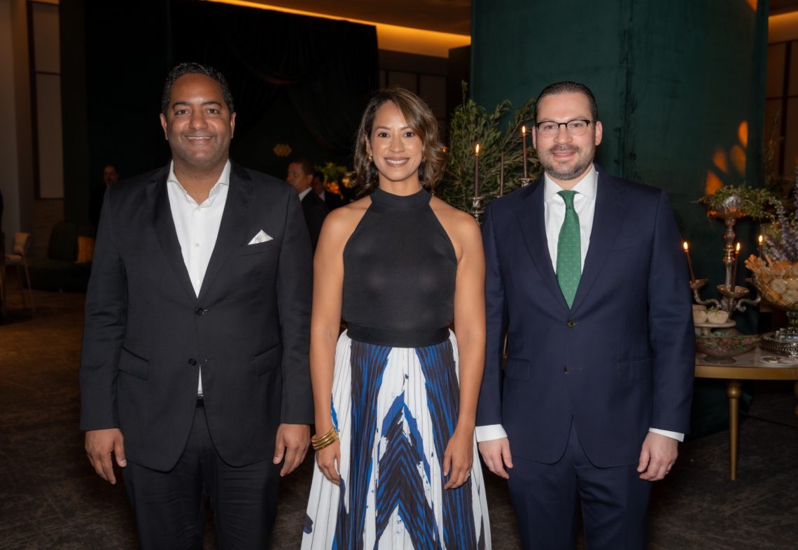 5. Benny Metz, Estefanie Marte y Jaime Senior - Periódico elDinero