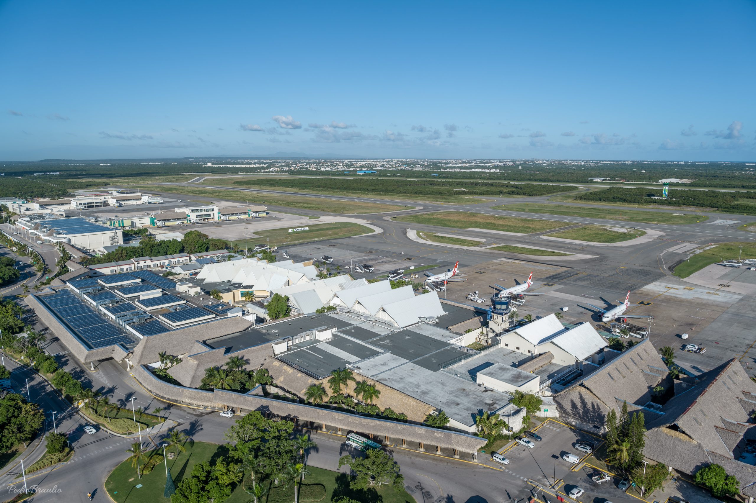 Aeropuerto de Punta Cana es reconocido con la acreditación Airport ...