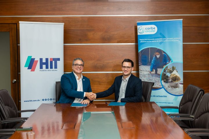 Erik Alma, presidente de HIT Puerto Río Haina y Peter Sommer ...