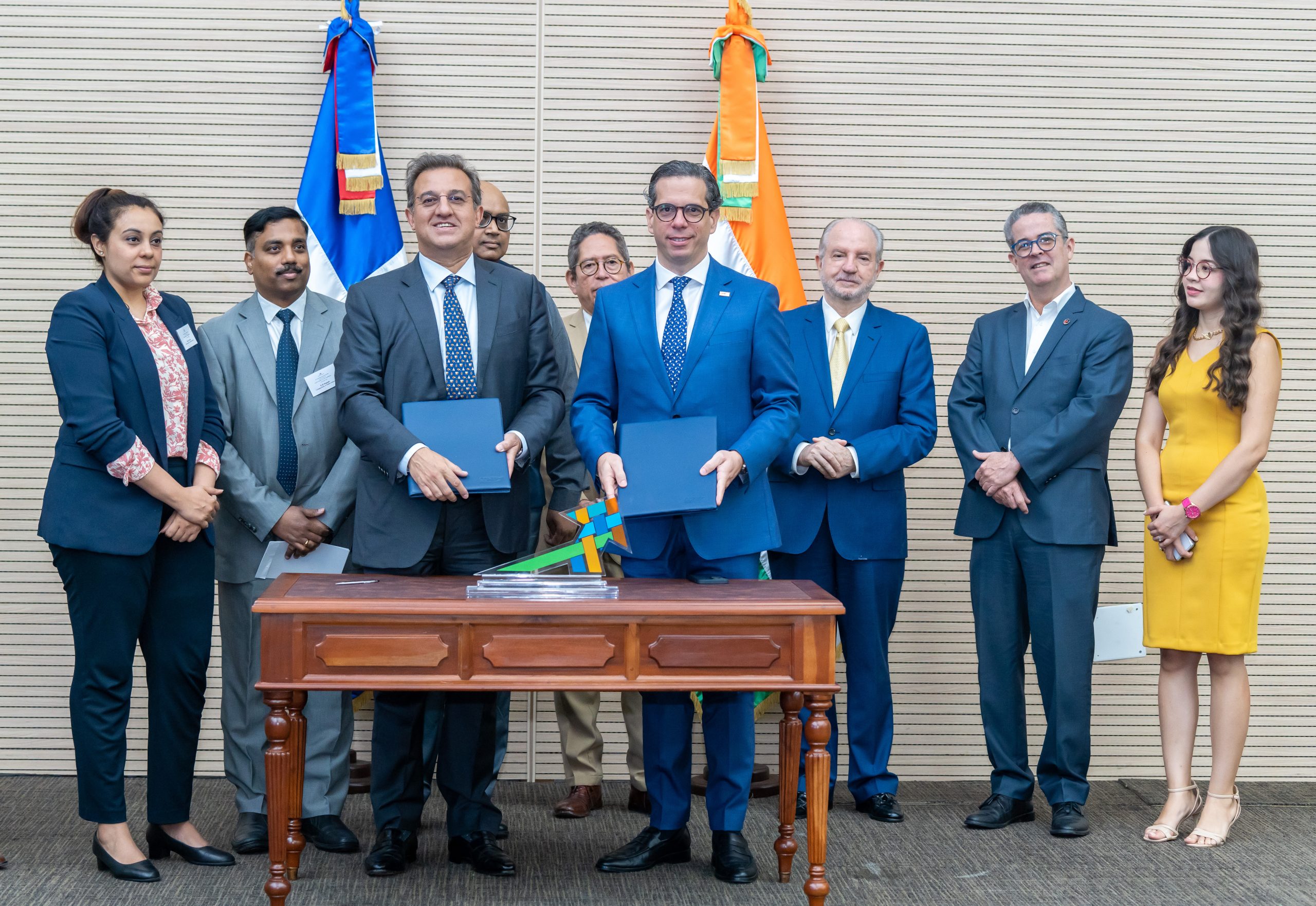 El Conep y la Confederación de la Industria India firman acuerdo