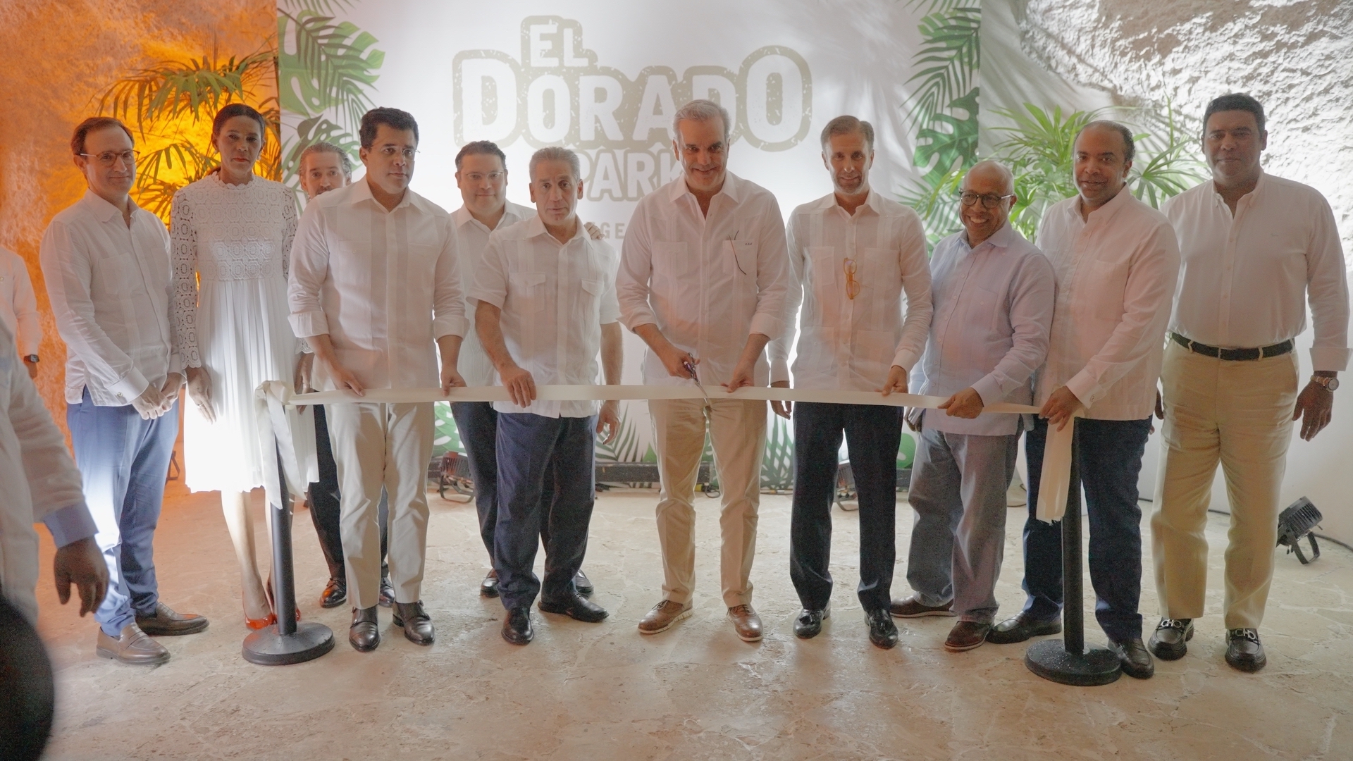 Inauguran el anfiteatro “The Legend Arena” del Dorado Park en la Ciudad ...