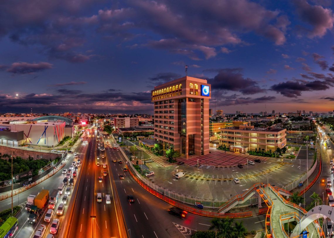 René Grullón Finet asume Presidencia del Consejo de AFP Popular