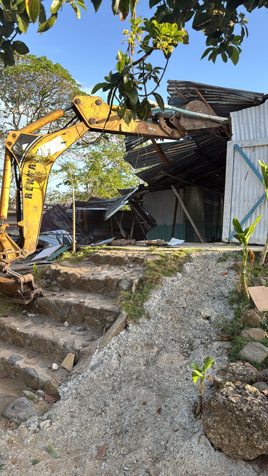 Proindustria recupera terrenos ocupados por invasores ilegales en el Disdo