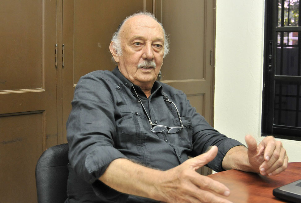 Despradel pide miembros ProCompetencia comparezcan ante Diputados