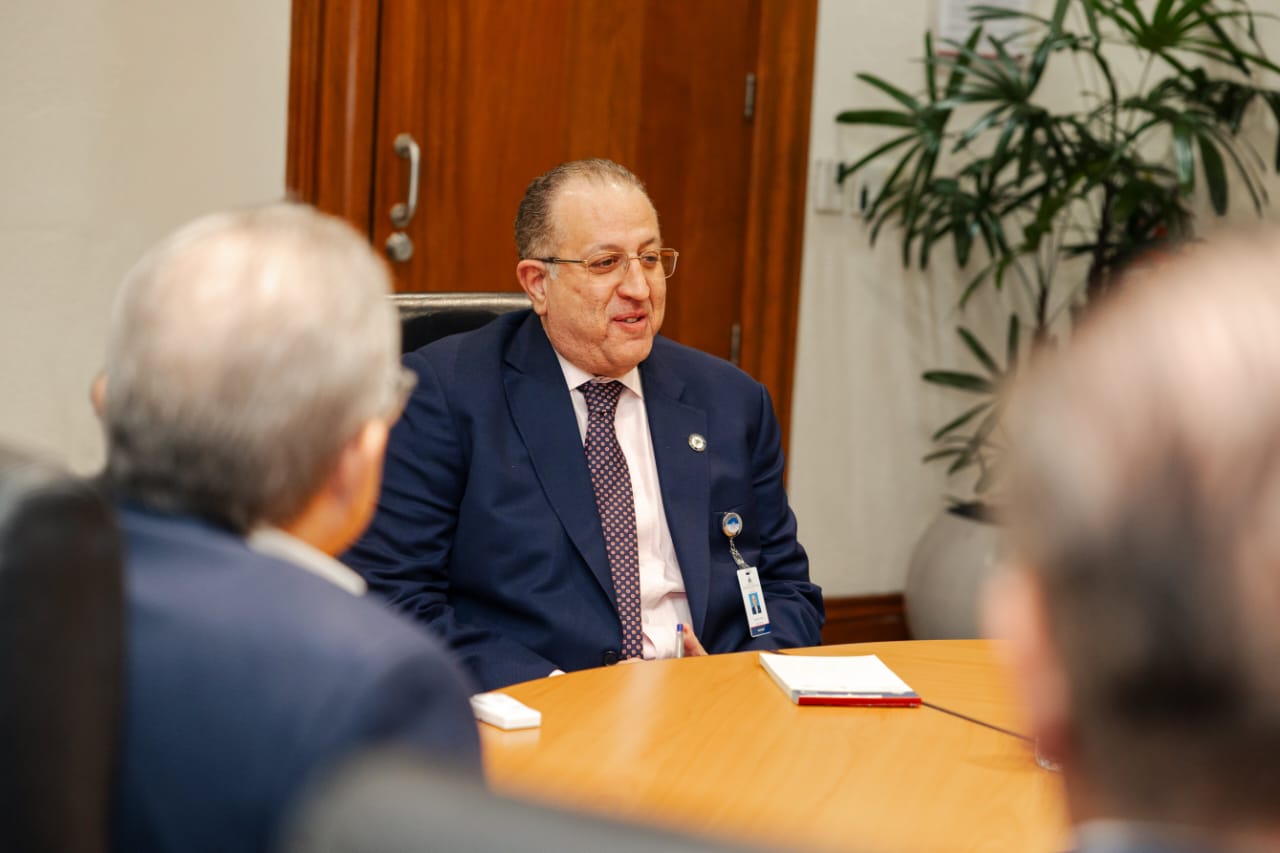 Magín Díaz se reúne con la ONEC; reafirma apertura al diálogo para ...