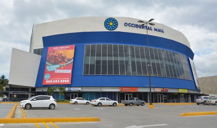 Las plazas diversifican oferta comercial en Santo Domingo
